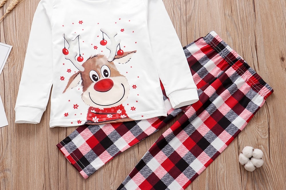 Kerst pyjama set voor familie Kerst rendieren • Alle pyjamas